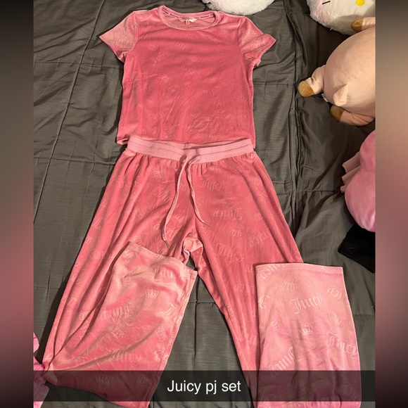 Juicy Couture | Intimates & Sleepwear | Juicy Couture Pink Pajama Set ...
